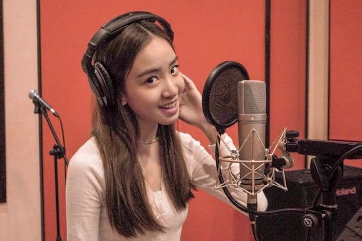 Rilis Single "Be You", Phoebe Paris Tekankan Pentingnya Self Love