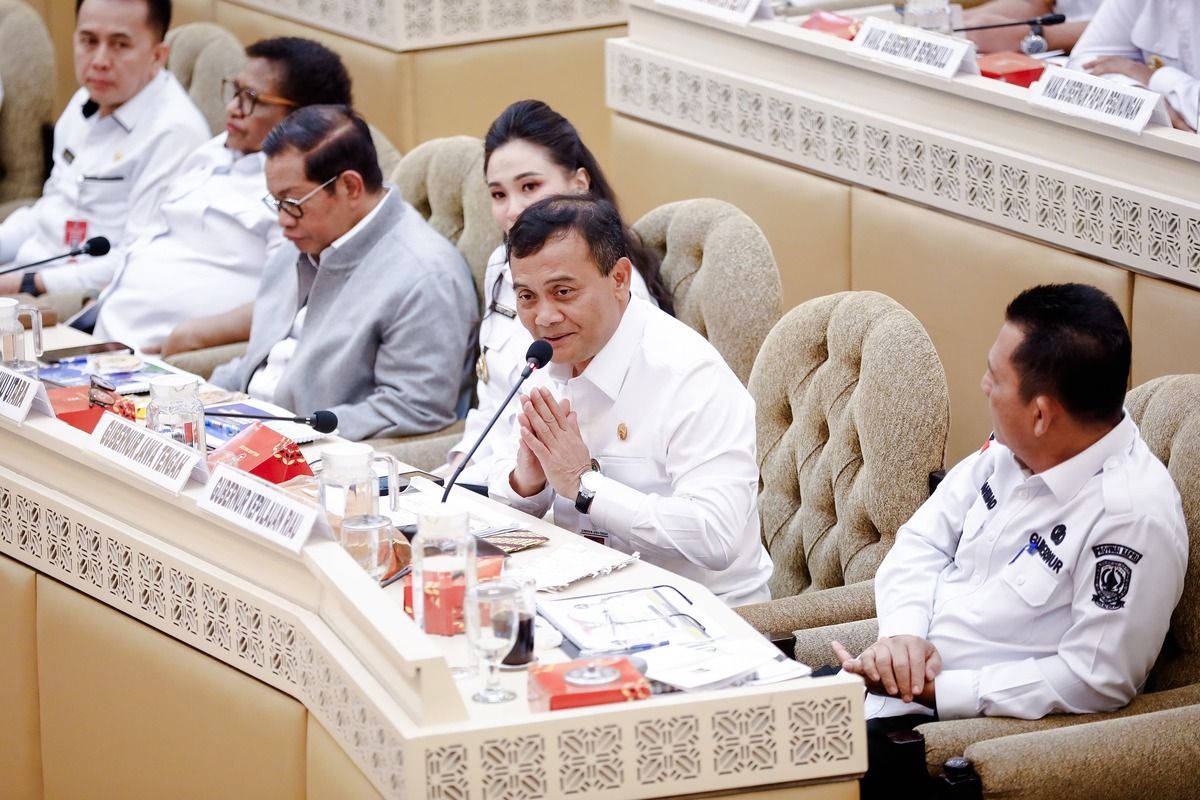 Dedi Mulyadi Bawa Anak Nakal ke Barak Militer, Gubernur Jateng: Kenapa Harus Ngarang?