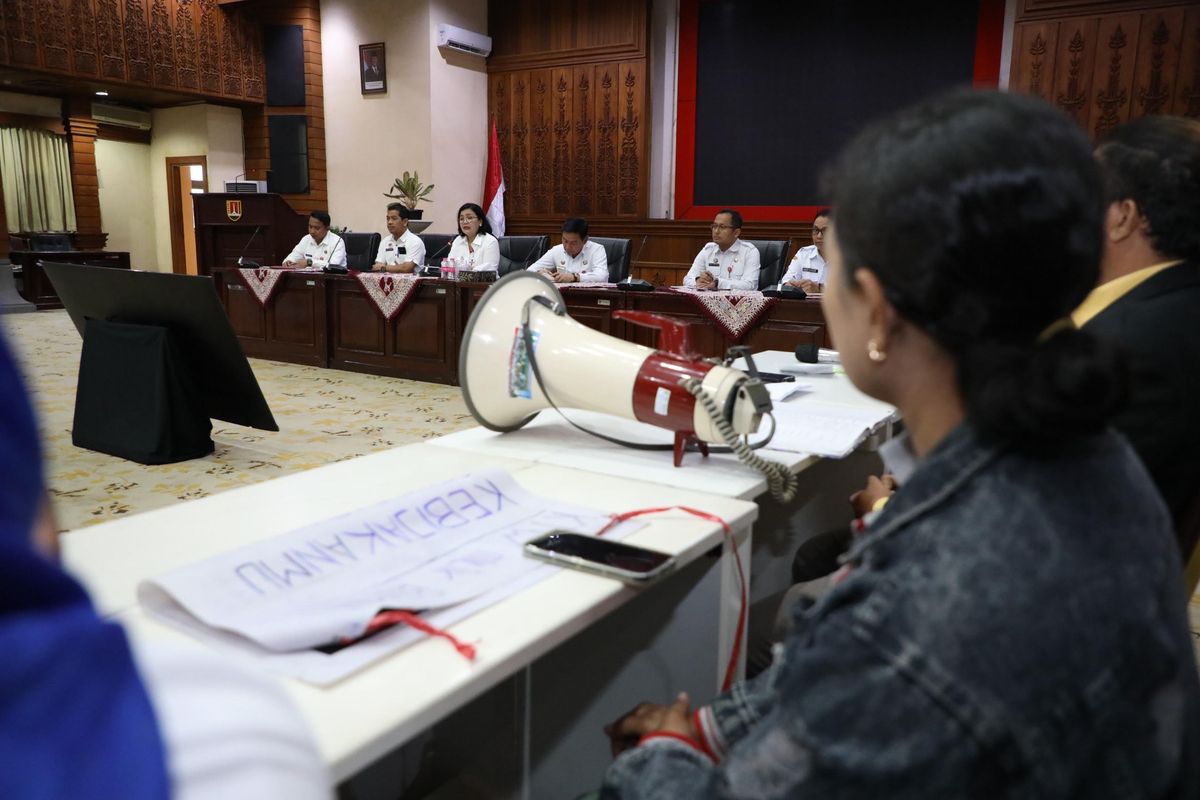 Tanggapi Keluhan Pedagang Kaki Lima di KIW, Walkot Semarang Berjanji ...