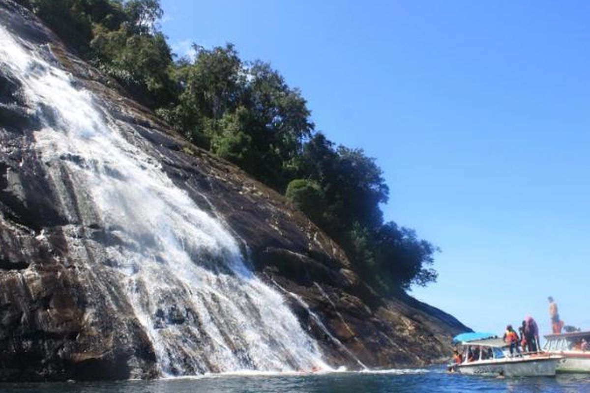 5 Keunikan Pulau Mursala, dari Air Terjun hingga Lokasi Syuting Film ...