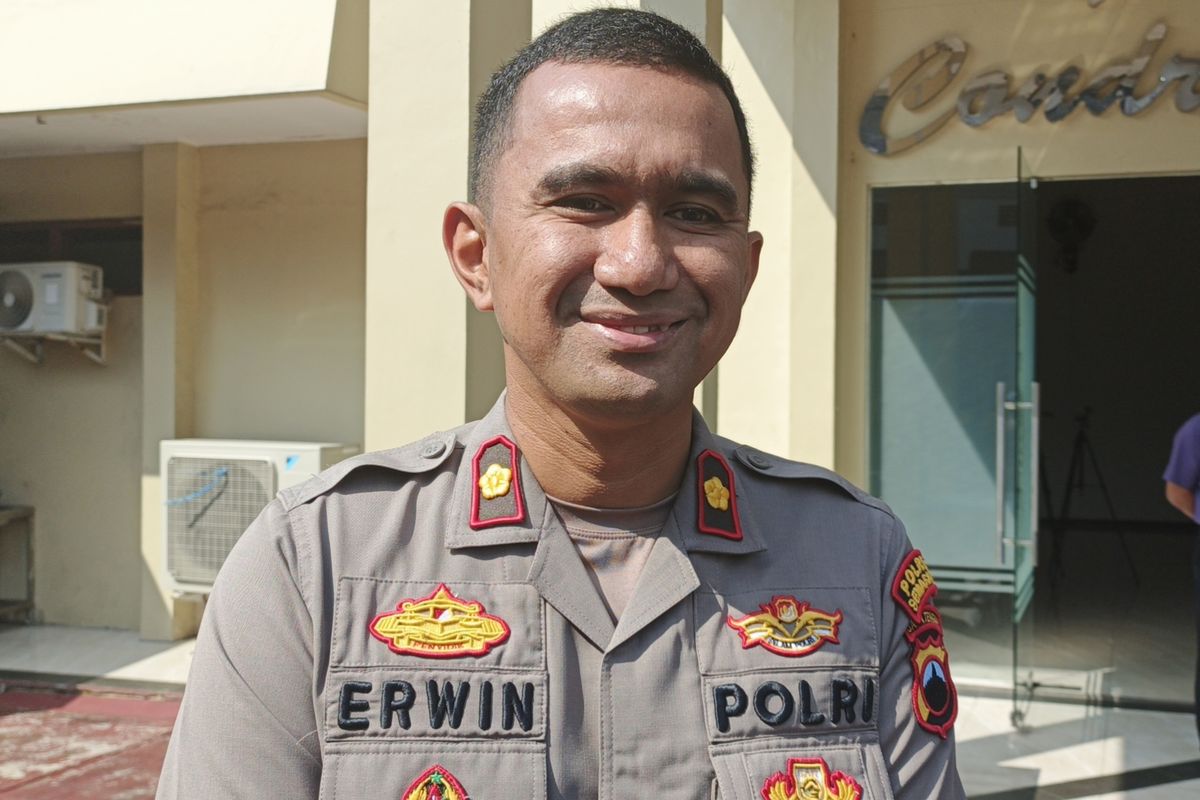 Curi 50 Kilogram Tomat, Mobil Pelaku Dirusak Warga di Semarang