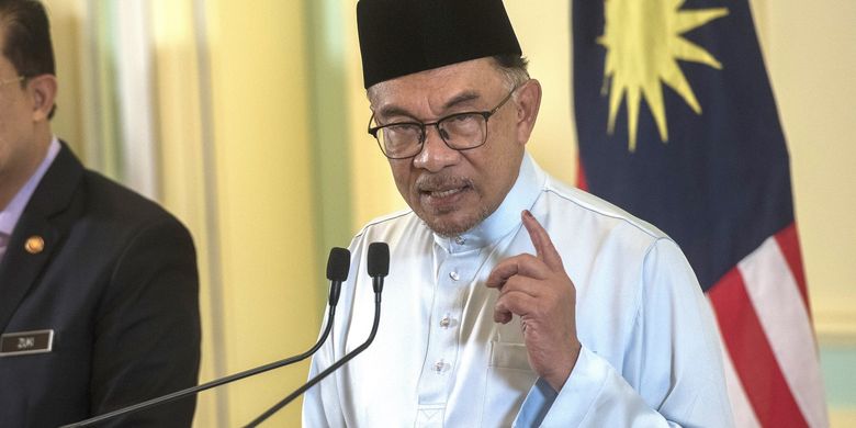 Malaysia's PM Stands Firm on Sabah Amid Ambalat Dispute with Indonesia