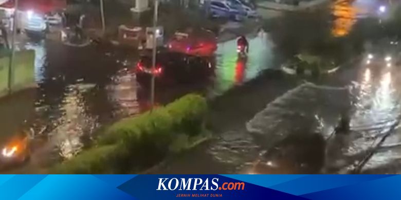 Banjir Rob Rendam Penjaringan Jakut Malam Ini, Ketinggian Air 60 Cm