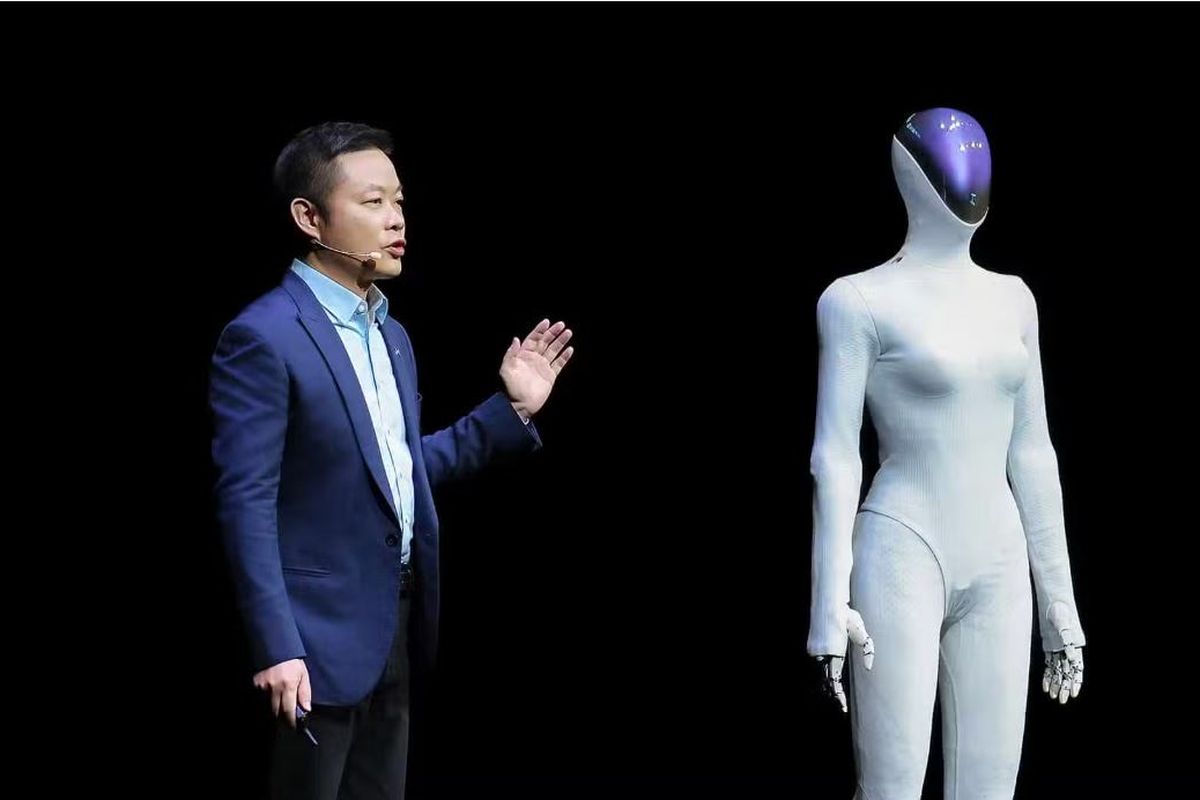 Robot Humanoid China Ini Begitu Nyata, Sampai Harus “Dibedah” di Atas ...