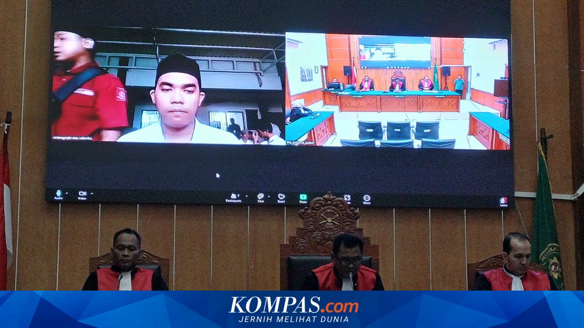 Batara Ageng Eks Manajer Fuji Divonis 2 Tahun 6 Bulan Penjara