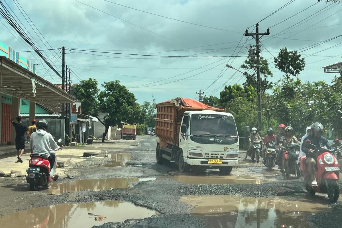 Jalan di Kabupaten Pati Rusak Parah Jelang Lebaran, Ombudsman Minta Segera Ada Perbaikan