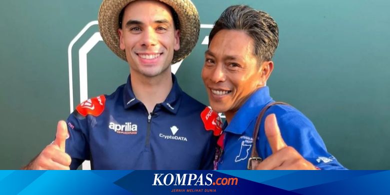Senyum Risman Saat Reuni dengan Miguel Oliveira di Mandalika...