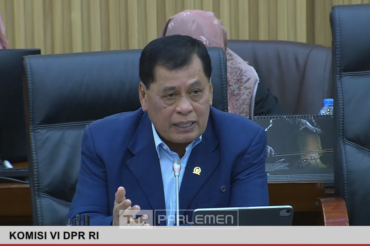 Anggota DPR Sorot Rencana Impor 105.000 Mobil dari India untuk Kopdes ...