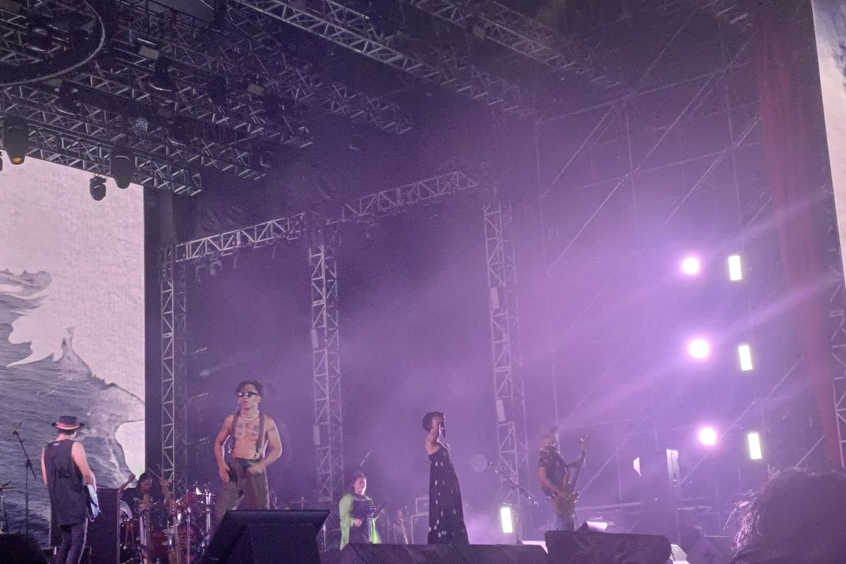 Duet Slank dengan Nyaya, Putri Imanez, Bawakan "Yo Man" dan "Tropical ...