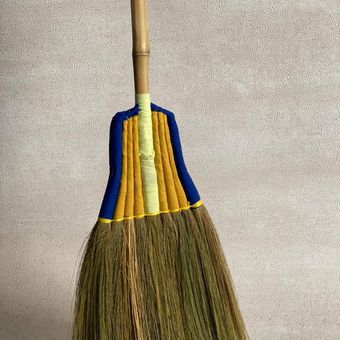 Kind by Kami Populerkan Kembali Sapu Bambu yang Lebih Sustainable