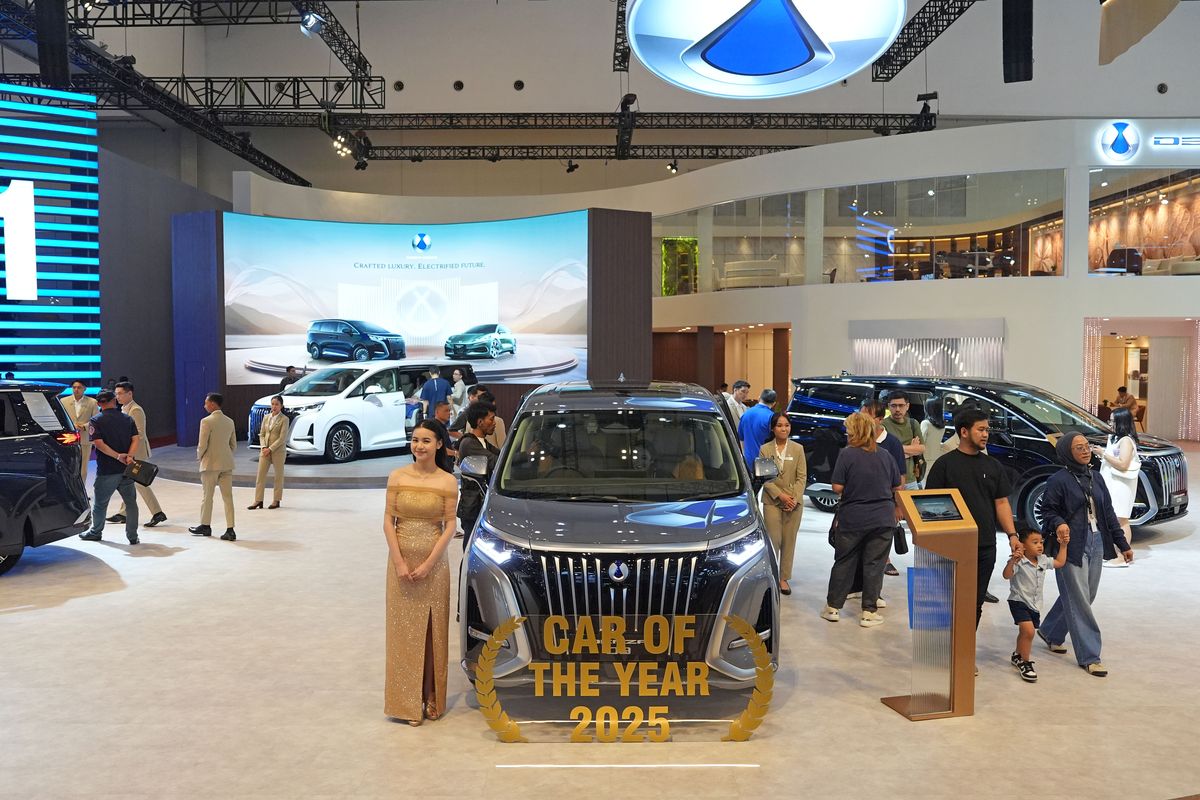 Denza D9 dan Z9: Mobil Listrik Mewah di GIIAS 2025