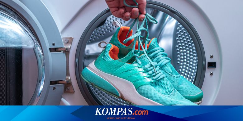 4 Cara Menghilangkan Bau pada Sepatu