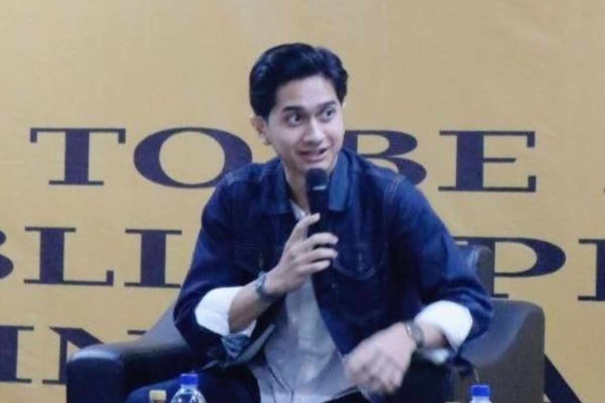 Siswa dan Mahasiswa, Ini Cara Mahir Public Speaking ala Teuku Daffa
