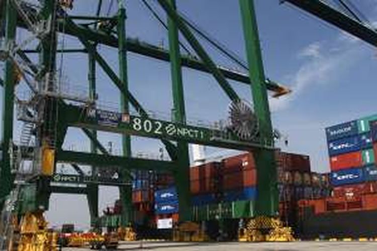 Pagi Ini, Jokowi Resmikan Terminal Peti Kemas Kalibaru di Tanjung Priok