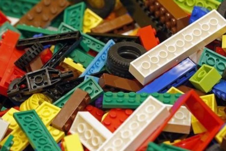 Lego Bakal Rilis Mainan dari Plastik Berbahan Tebu