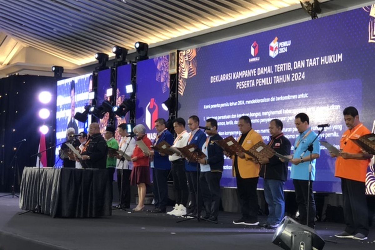 18 Parpol Tanda Tangani Komitmen Kampanye Damai, Sekjen PKS Wakili Bacakan Deklarasi