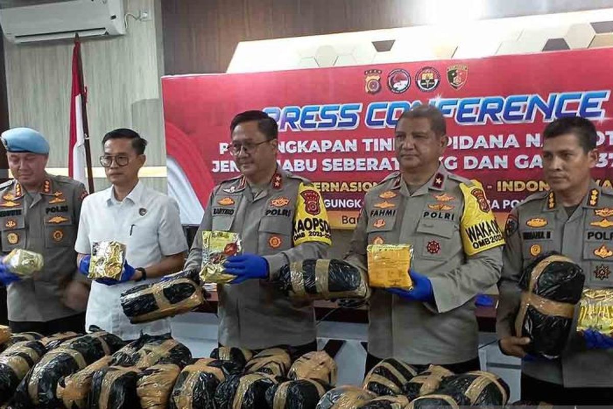 Polda Aceh Gagalkan Peredaran 401 Kg Ganja dan Sabu
