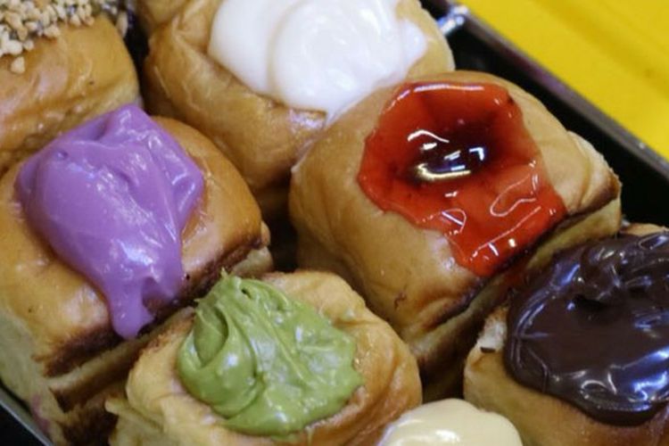 Mengenal Keunikan Roti Thailand di Indonesia