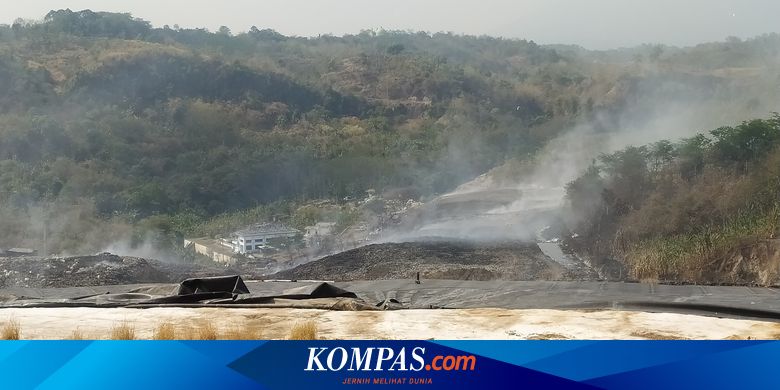 Kebakaran di TPA Jatibarang Semarang Mulai Padam, Tersisa Asap Tipis