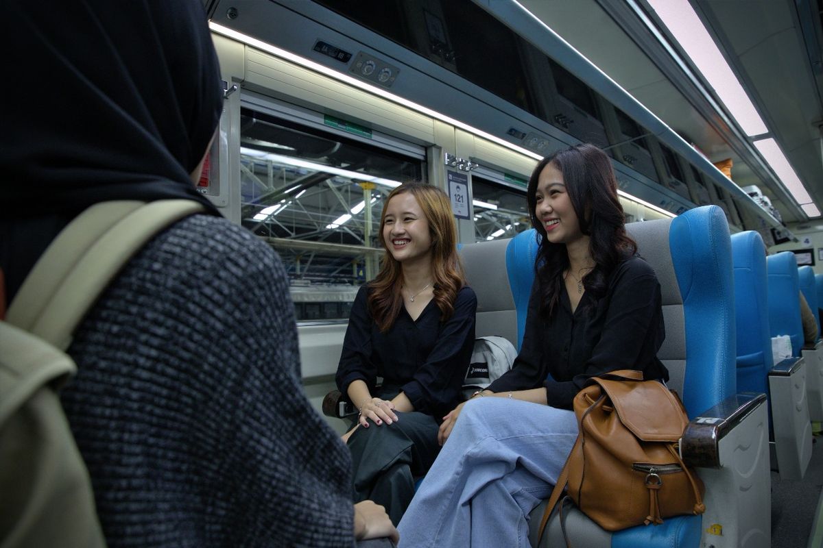 Kereta Api Indonesia Hadirkan Fitur Penanda Kursi Penumpang Perempuan ...