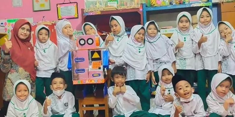 Berita Terkini Harian Guru Raudhatul Athfal Terbaru Hari Ini - Kompas.com