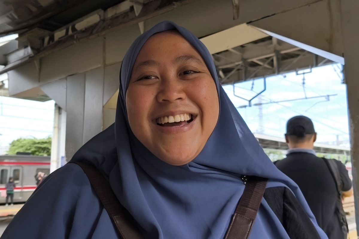 Penumpang KRL Green Line Keluhkan Keterlambatan Kereta: Sudah Tiga Hari ...