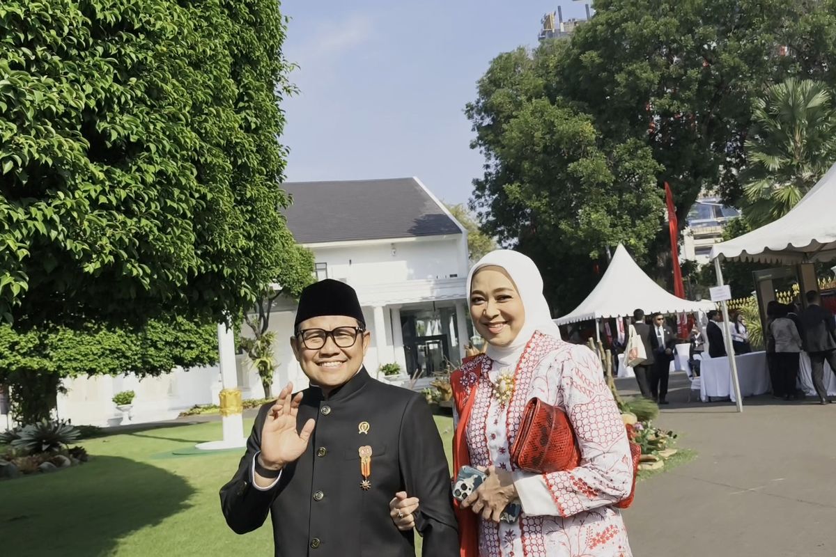 Ramai-ramai Menteri Kabinet Merah Putih Pakai Pin Logo HUT Ke-80 RI