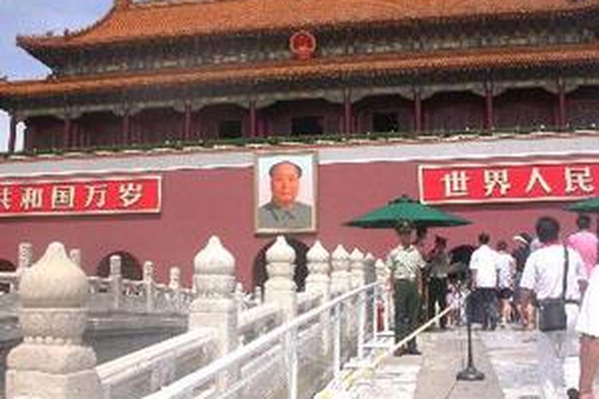 Melihat Wajah Mao Zedong