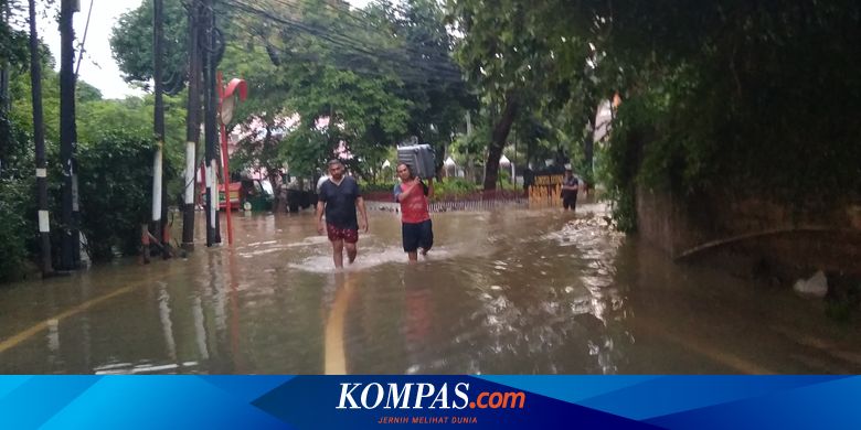 Setelah Tiga Tahun, Warga Kemang Timur V Mengungsi akibat Banjir