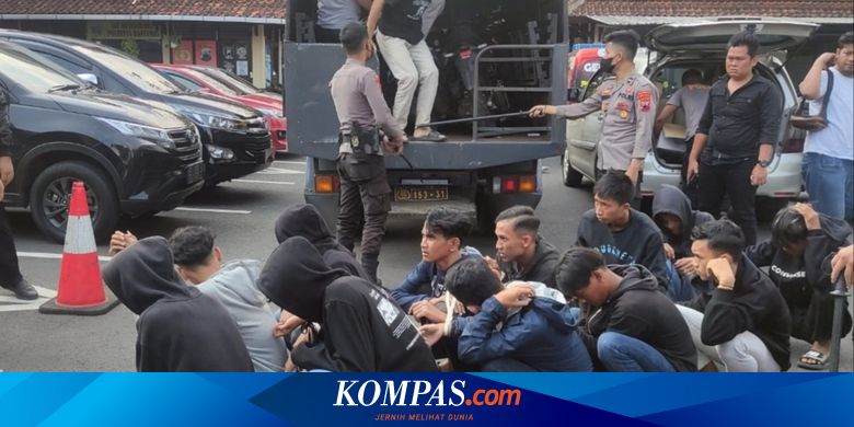 Kronologi Geng Motor Asal Cilacap Bikin Onar di Banyumas, Acungkan ...