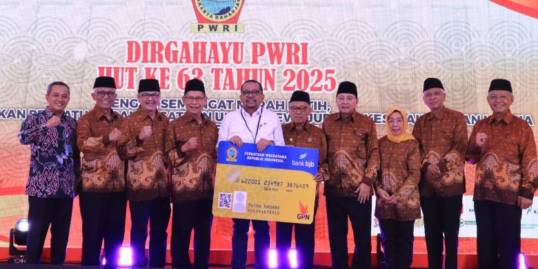Bank BJB dan PWRI Luncurkan Kartu ATM Co-Branding untuk Pensiunan Indonesia