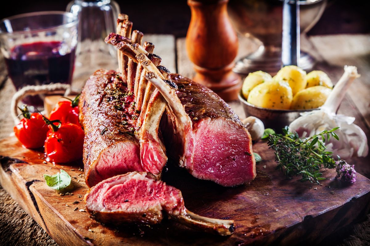 Cara Masak Lamb Rack agar Tidak Kering, Seperti Peserta Masterchef