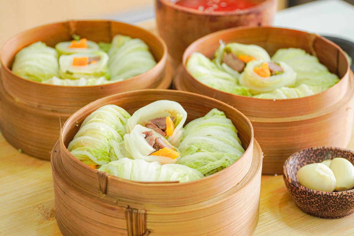 Resep Sawi Putih Gulung Isi Daging, Vegetable Wrap yang Mudah Dibuat