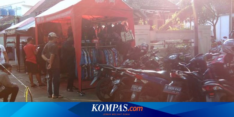 Cari Kaus Murah? Truno Street Market Bandung Tempatnya