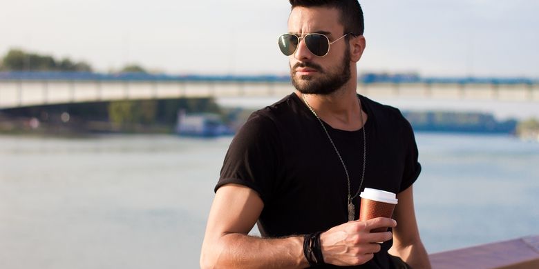 Tidak Melulu Harus Rupawan, Berikut 5 Kriteria Cowok Idaman Para Cewek ...