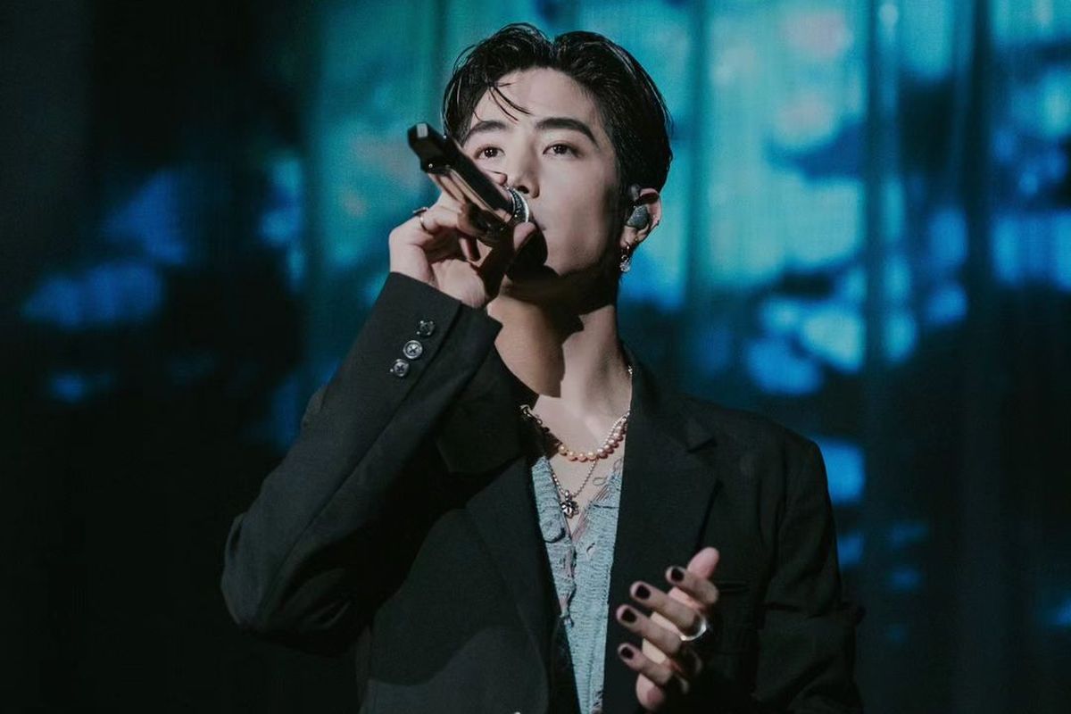 Lirik Lagu Fallin’, Singel Baru dari Mark Tuan