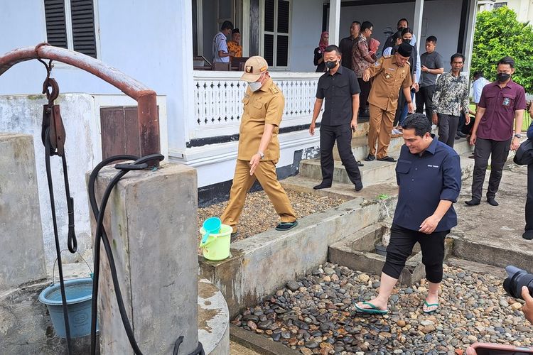 Erick Thohir Kunjungi Rumah Pengasingan Bung Karno di Bengkulu