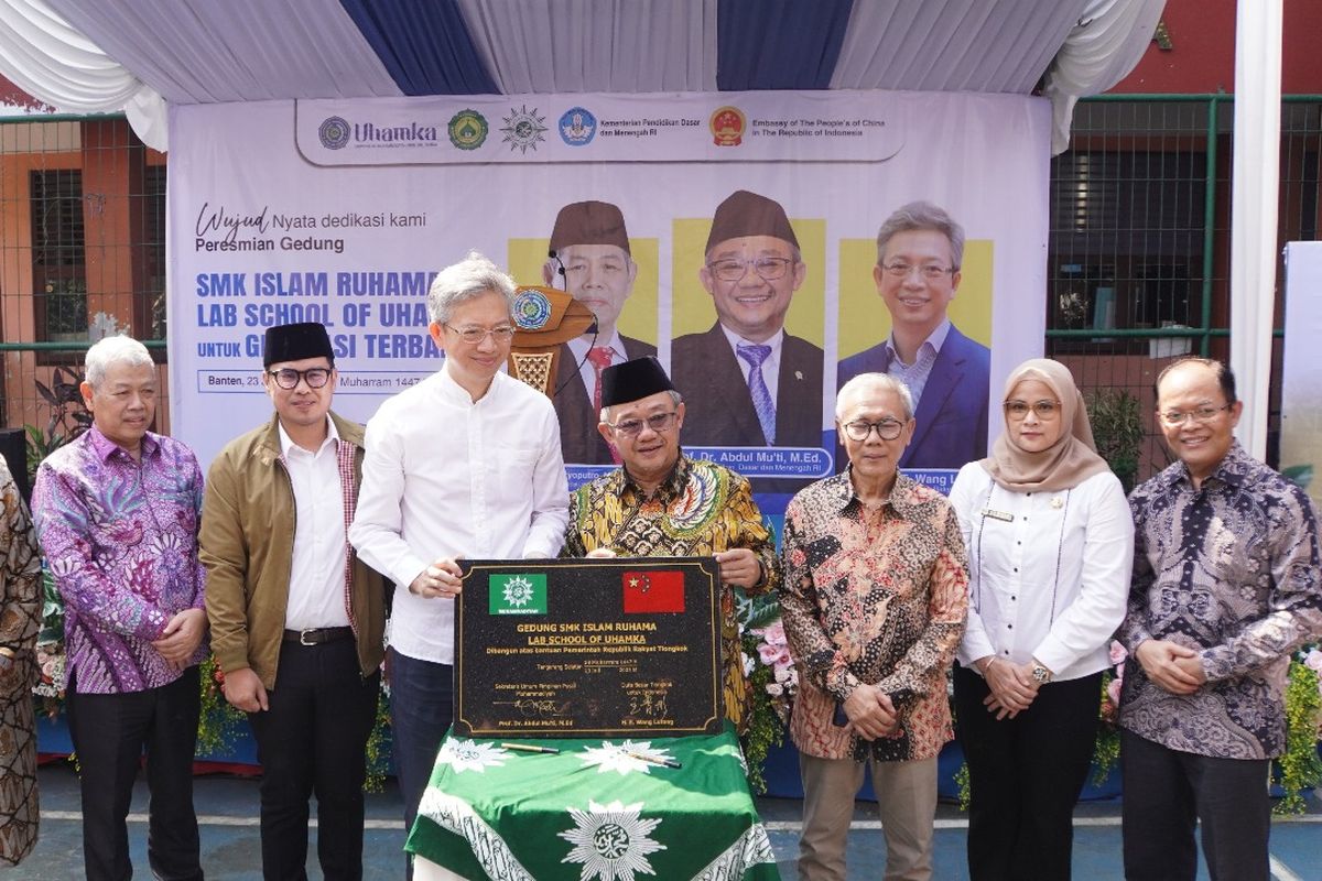 Perkuat Pendidikan Vokasi, Mendikdasmen Resmikan Gedung Baru SMK Ruhama ...