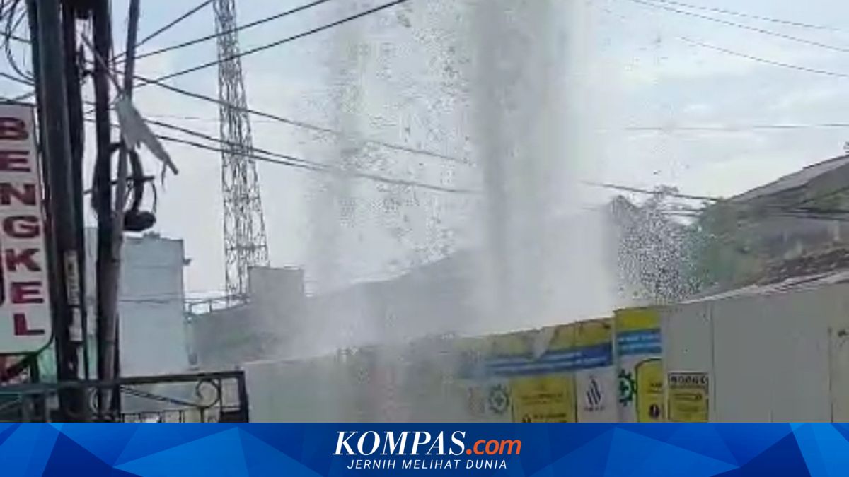 Pipa Bocor hingga Air Menyembur di Bekasi, PAM Jaya Langsung Perbaiki