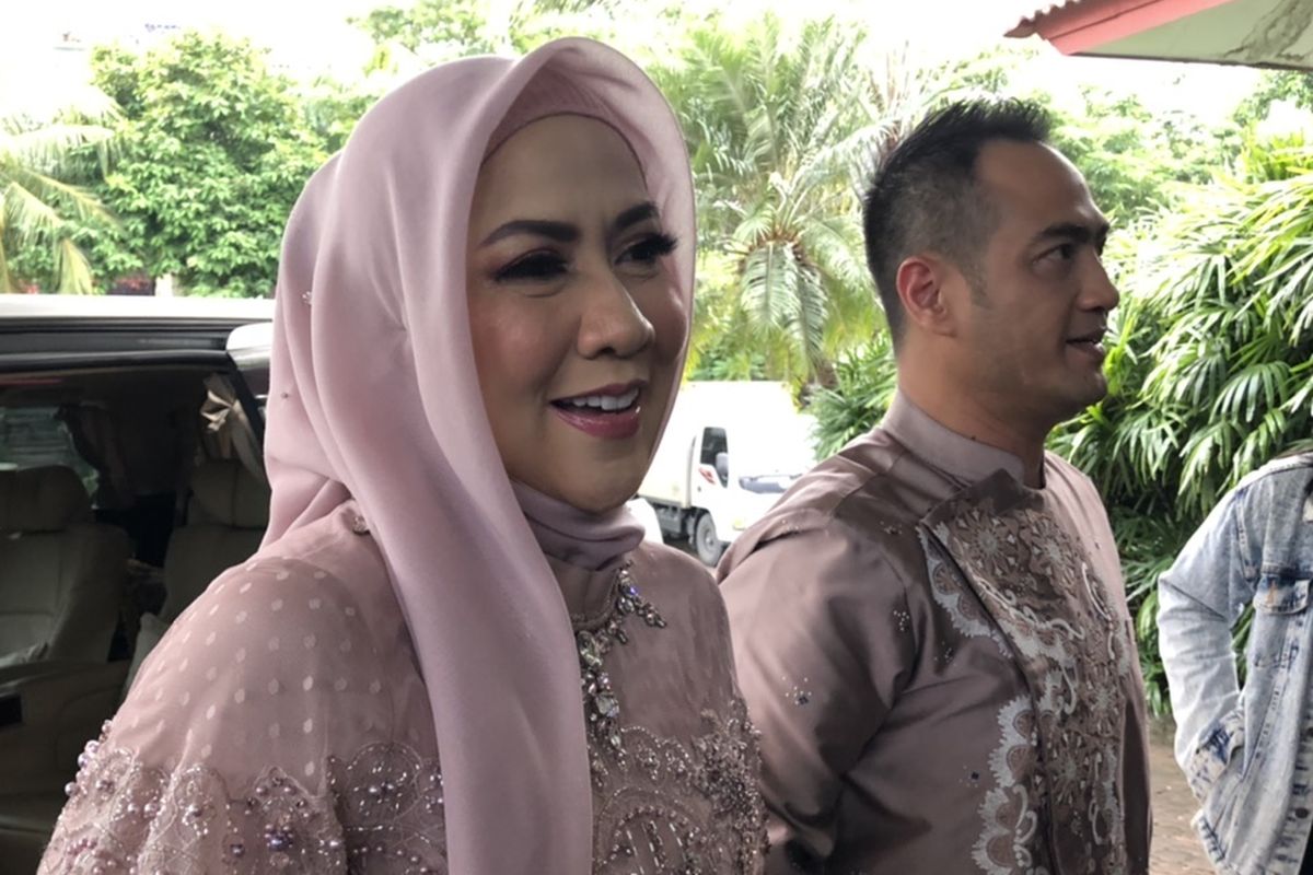 Venna Melinda Cabut Gugatan Cerai, Pengacara Ferry: Daripada Malu