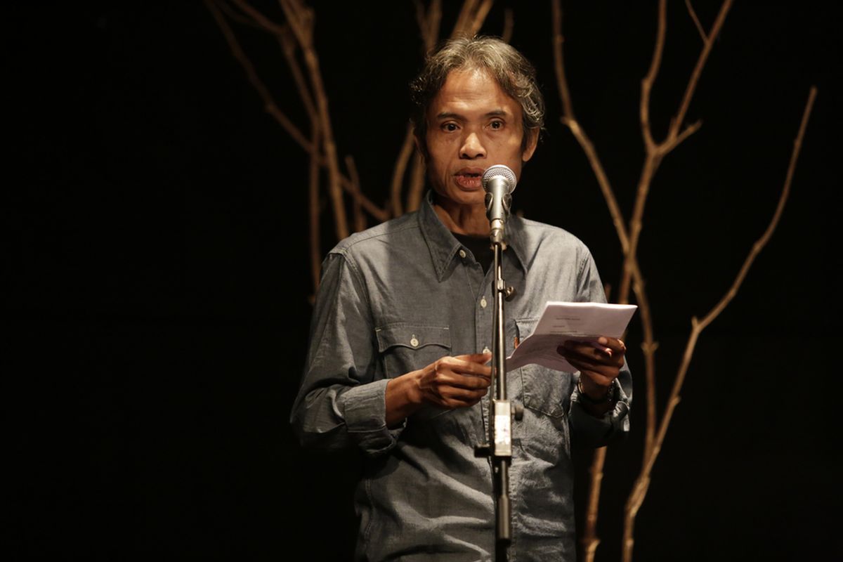 5 Puisi Karya Joko Pinurbo yang Mendalam