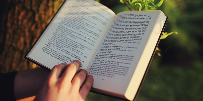 Talibun: Pengertian, Struktur, dan Ciri Khasnya