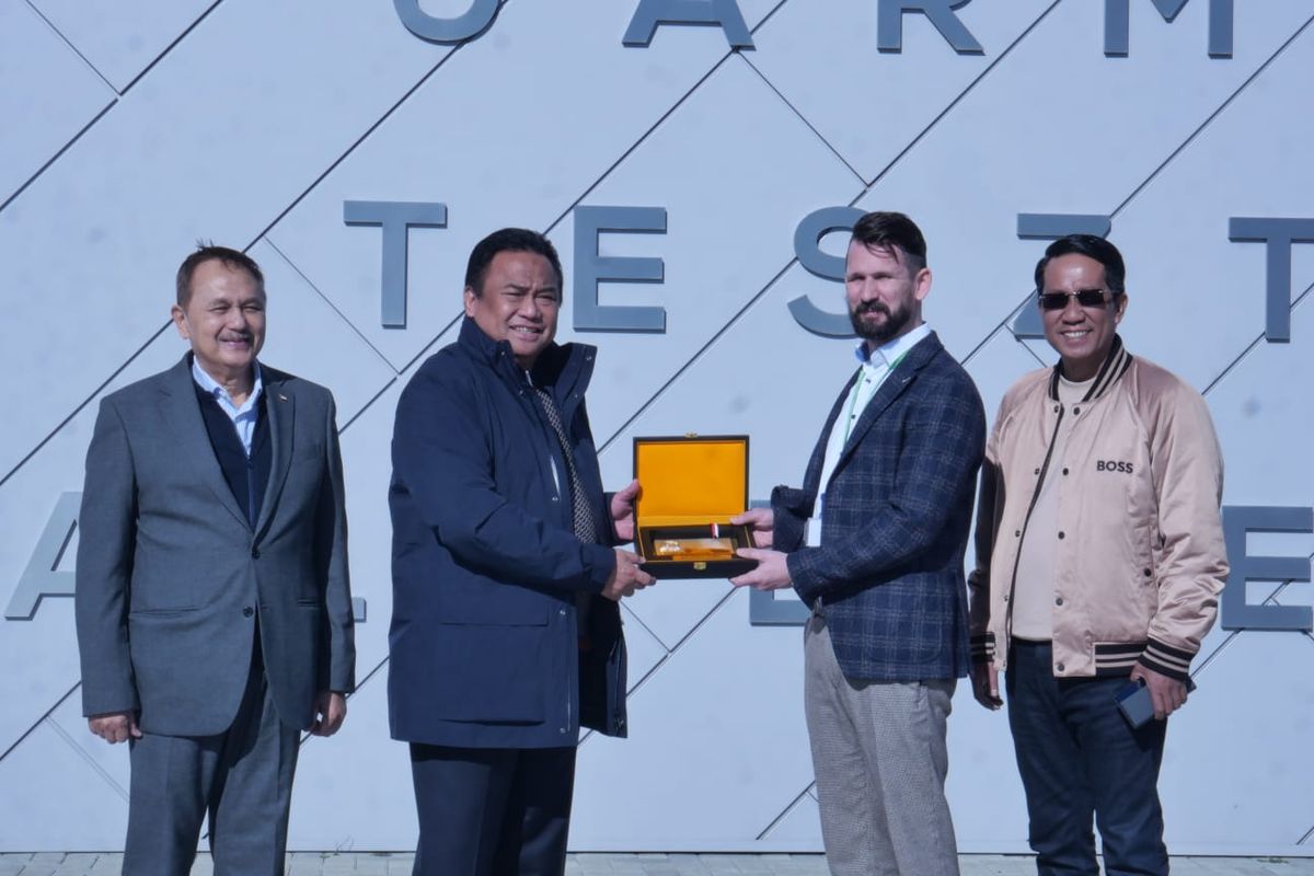 Kembangkan Industri Otomotif Tanah Air, Rachmat Gobel Tinjau Proving ...