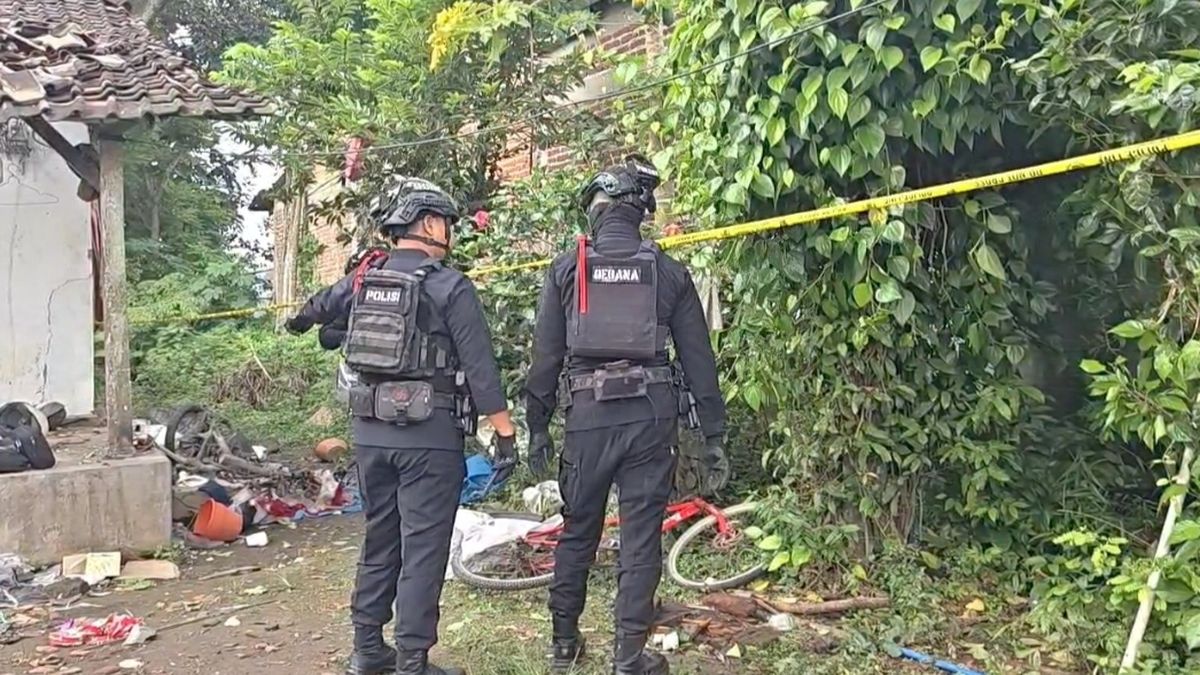 Fakta Ledakan Mercon di Ponorogo, Tim Gegana Temukan 5 Kg Bahan Peledak ...