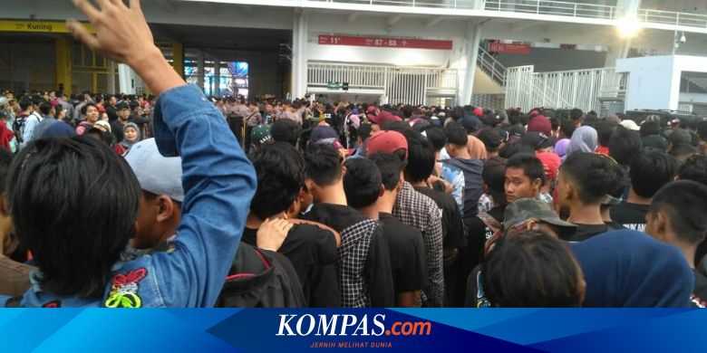 Konser 35 Tahun Slank, Ribuan Slankers Mulai Padati GBK