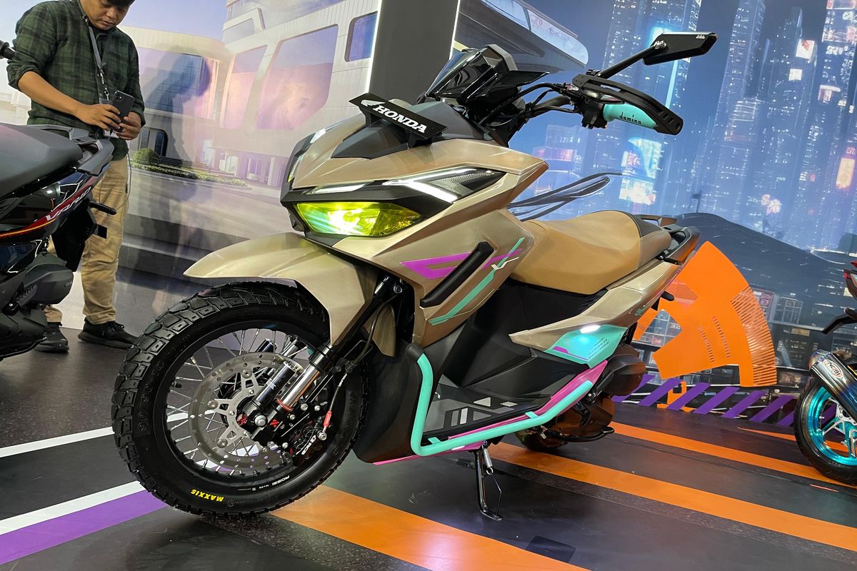 Konsep Modifikasi Cyber Street untuk All New Honda Vario 125 Street