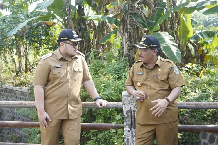 Bertemu Mas Dhito, Plt Bupati Nganjuk Puji Infrastruktur Jalan Raya di ... Bertemu Mas Dhito, Plt Bupati Nganjuk Puji Infrastruktur Jalan Raya di ...