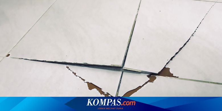 [POPULER PROPERTI] 4 Alasan Mengapa Ubin Keramik Rumah Terangkat dan Pecah
