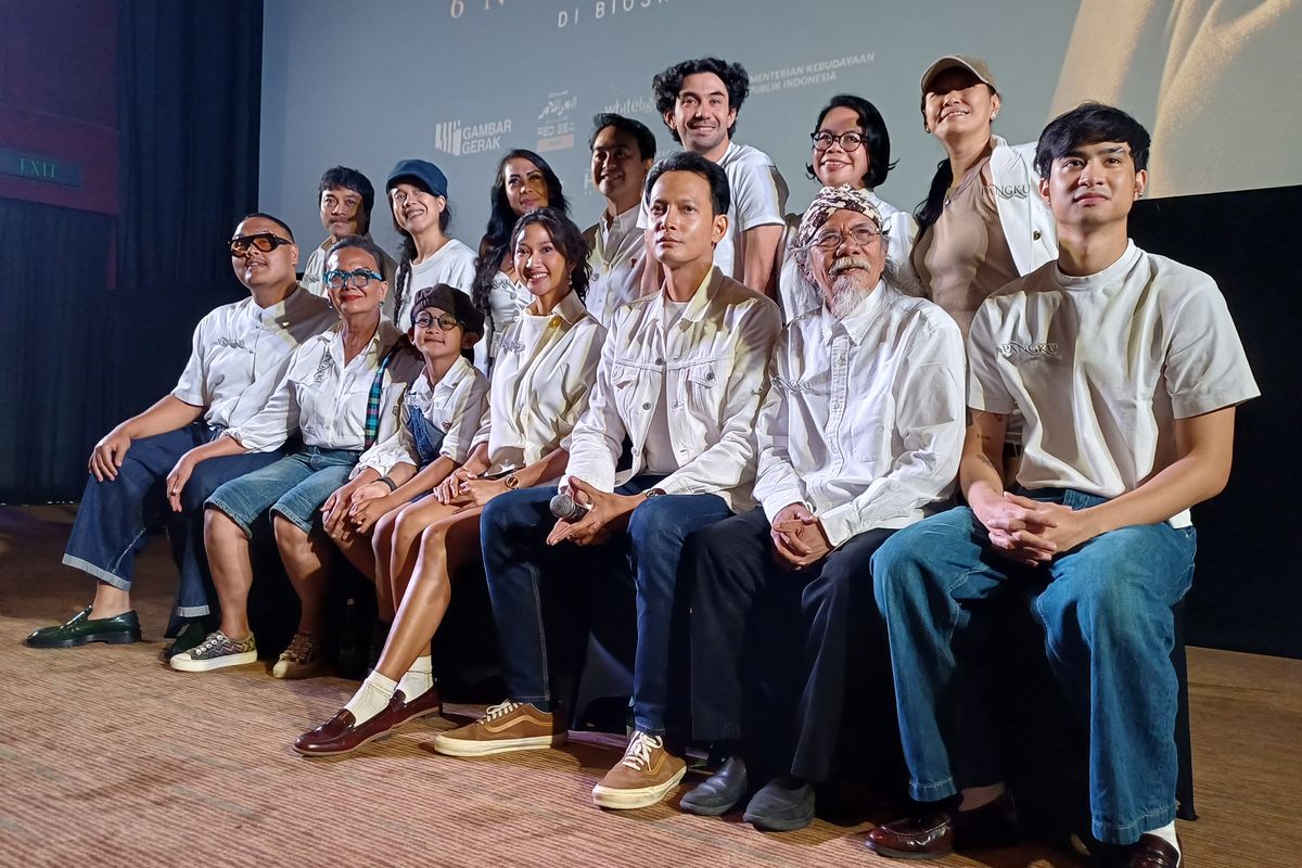 5 Fakta Menarik Film Pangku, Debut Penyutradaraan Reza Rahadian