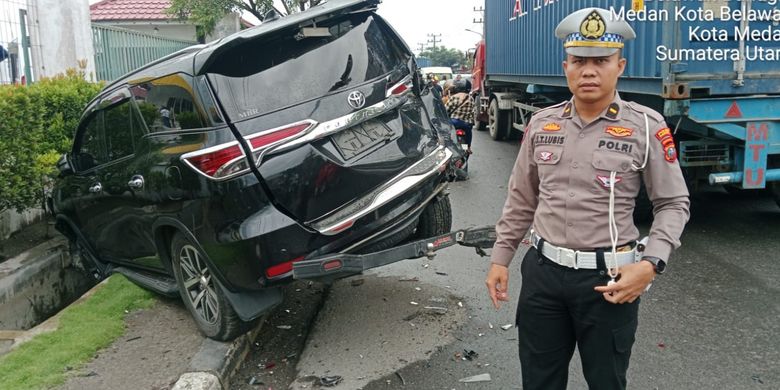 Berita Terkini Harian Bus Listrik Pemkot Medan Kecelakaan Terbaru Hari Ini - Kompas.com